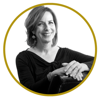 Pam Munoz Ryan - Pam Muñoz Ryan